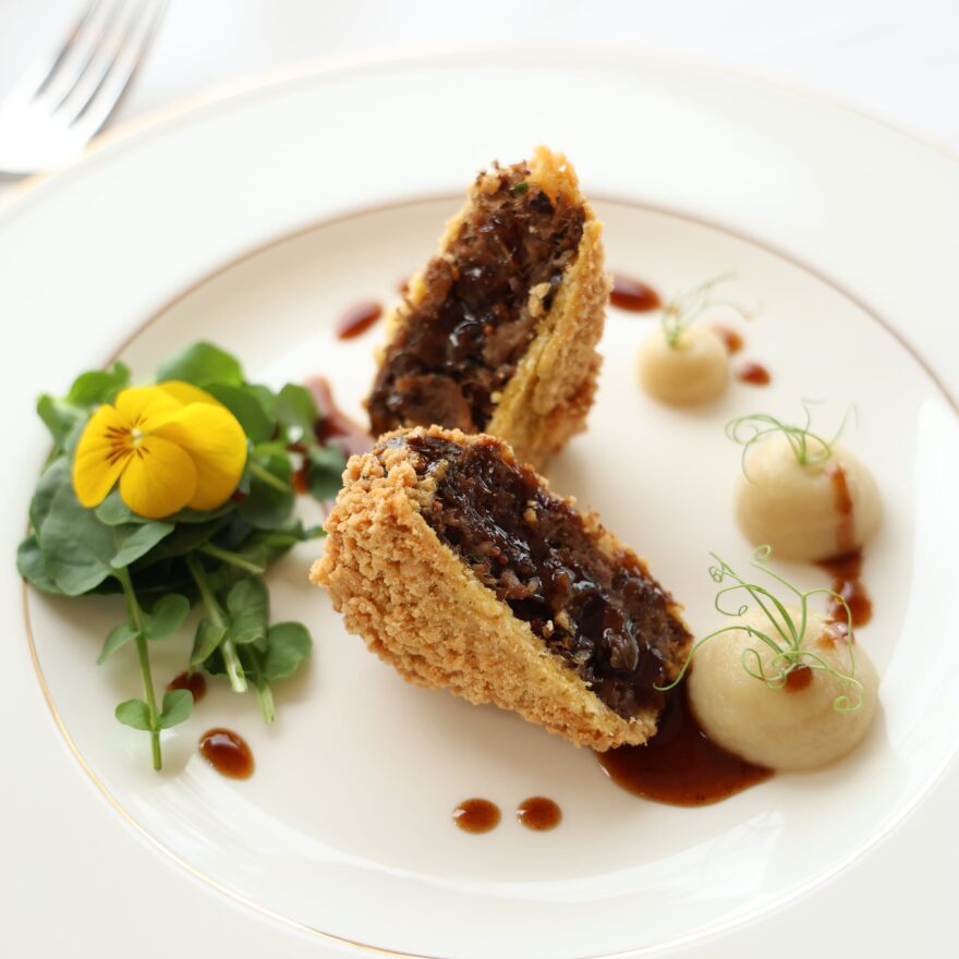 Harvey's Point Restaurant | Restaurant in Donegal Town